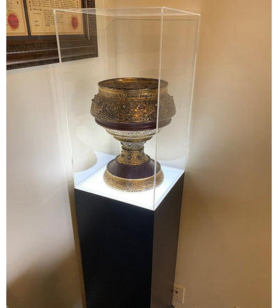 Product Display Stand | Sculpture Stand with Light | Pedestal Source