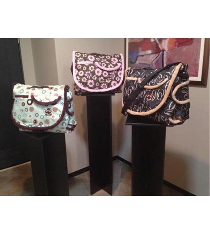 Black Collapsible Art Pedestal | Collapsible Display Pedestal ...