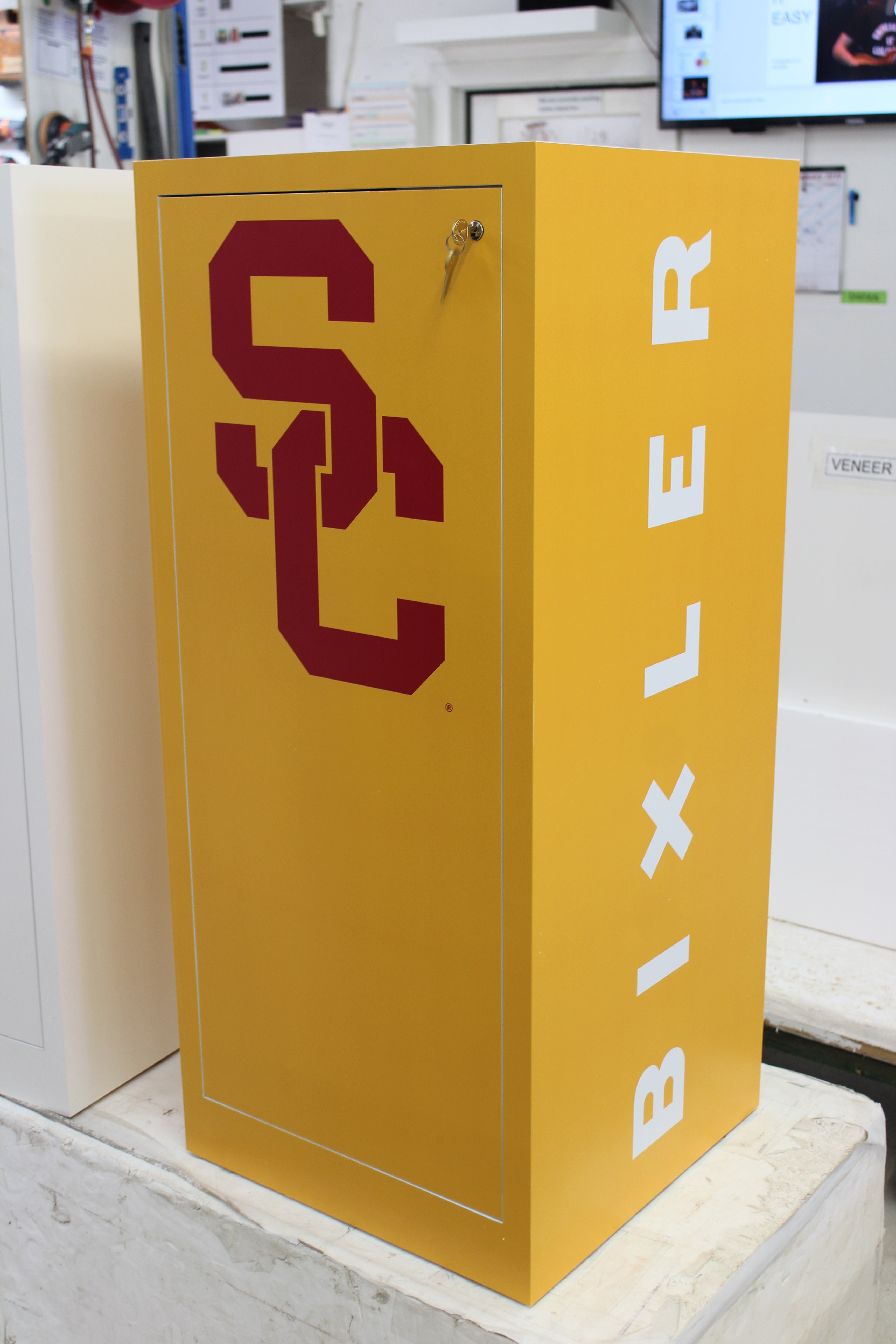 Custom Printed Pedestals – Pedestal Source