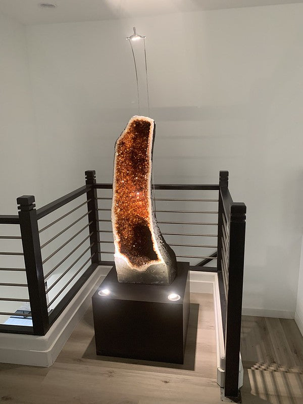 Overhead Lighting (LED) - 36" tall - Art Display Lighting – Pedestal Source